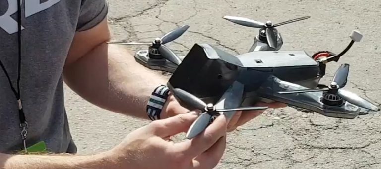 Ryan Gury entwickelt Racer3 für Drone Racing League 2017 - DRONES